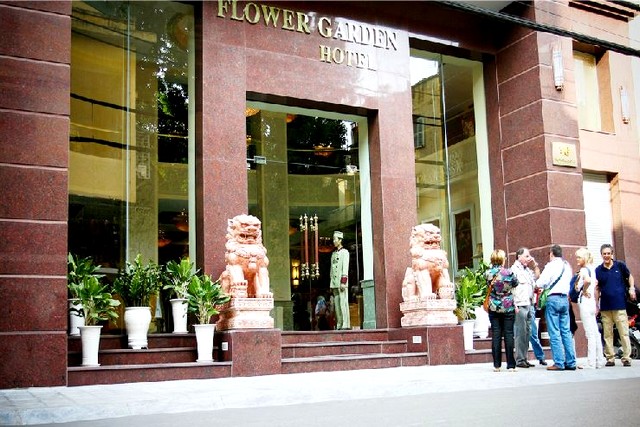 Flower Garden Hotel - TNK Travel