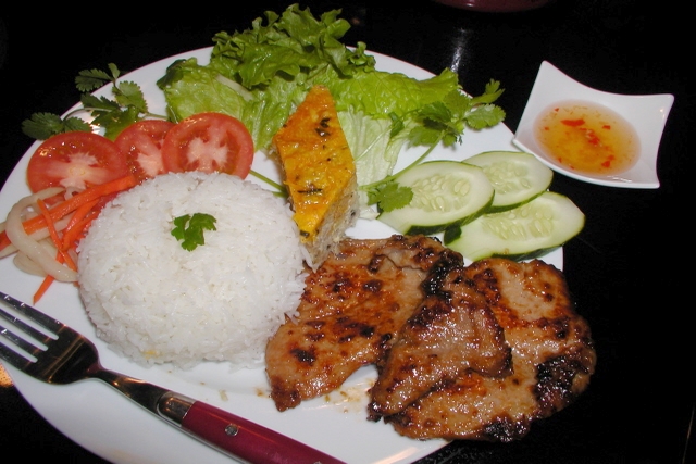 Com tam - TNK Travel