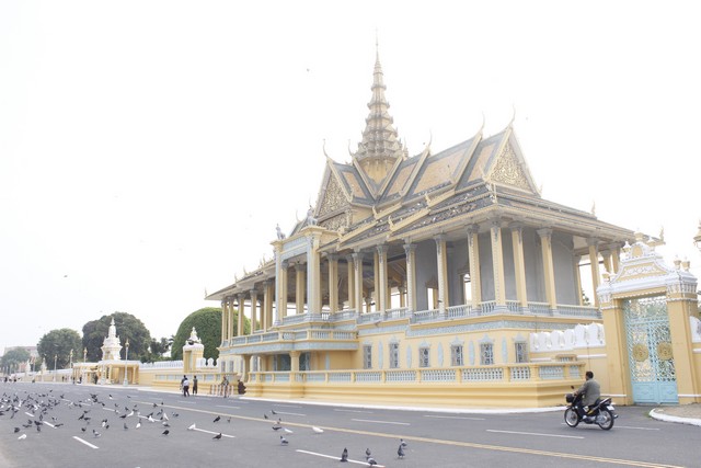 The Royal Palace of Khmer – Phnom Penh (Cambodia) - TNK Travel